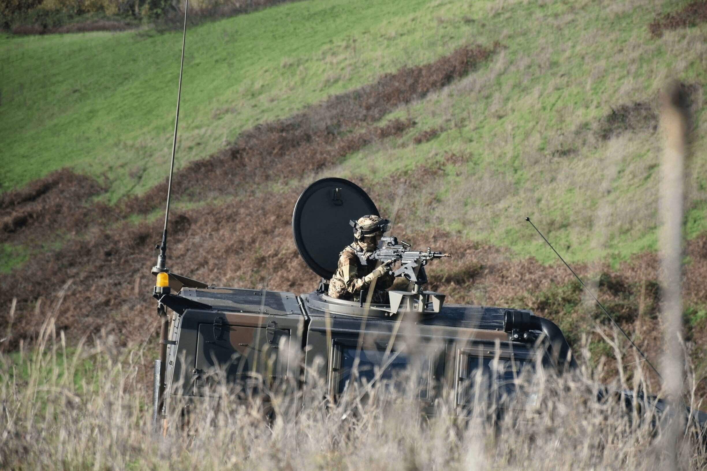 Nuovi cannoni XM813 Bushmaster II per l'US Army