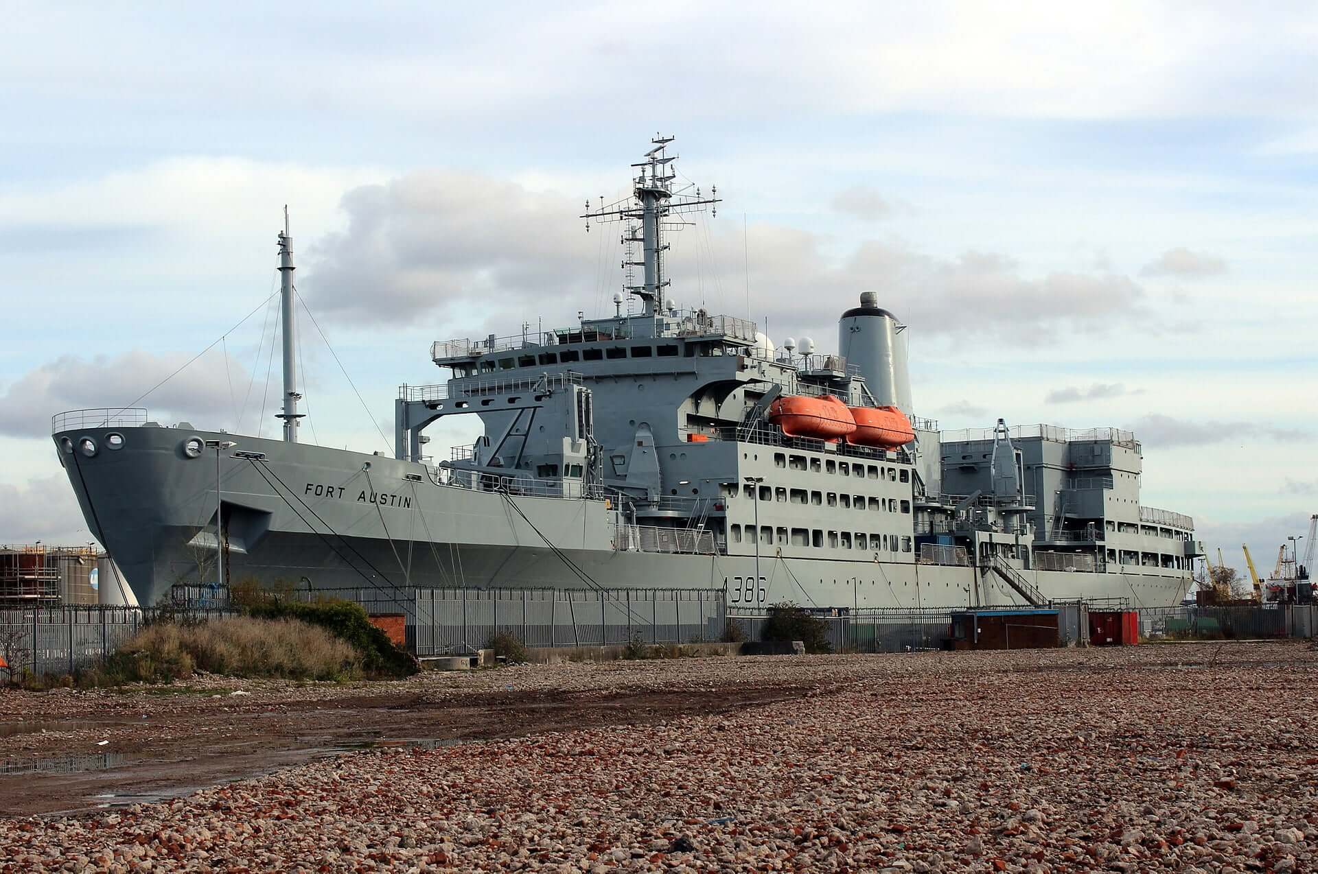 Le RFA Fort Austin e Fort Rosalie vendute alla Marina Egiziana