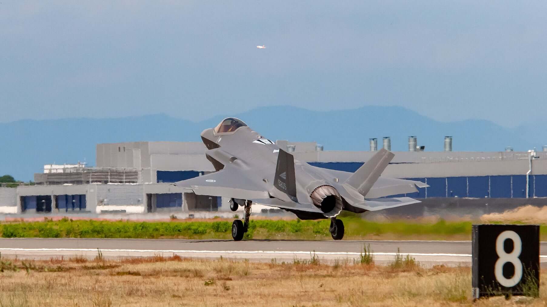 La FACO di Cameri allestirà metà degli F-35A destinati alla Repubblica Ceca