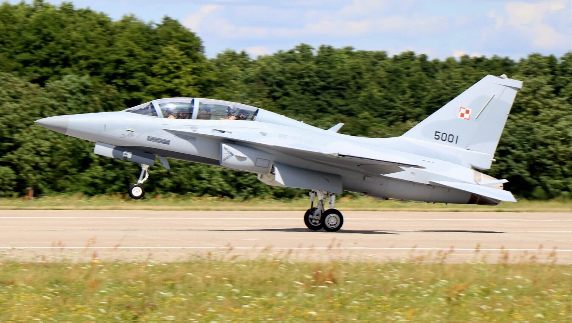 Iniziano le consegne degli FA-50 alla Polonia