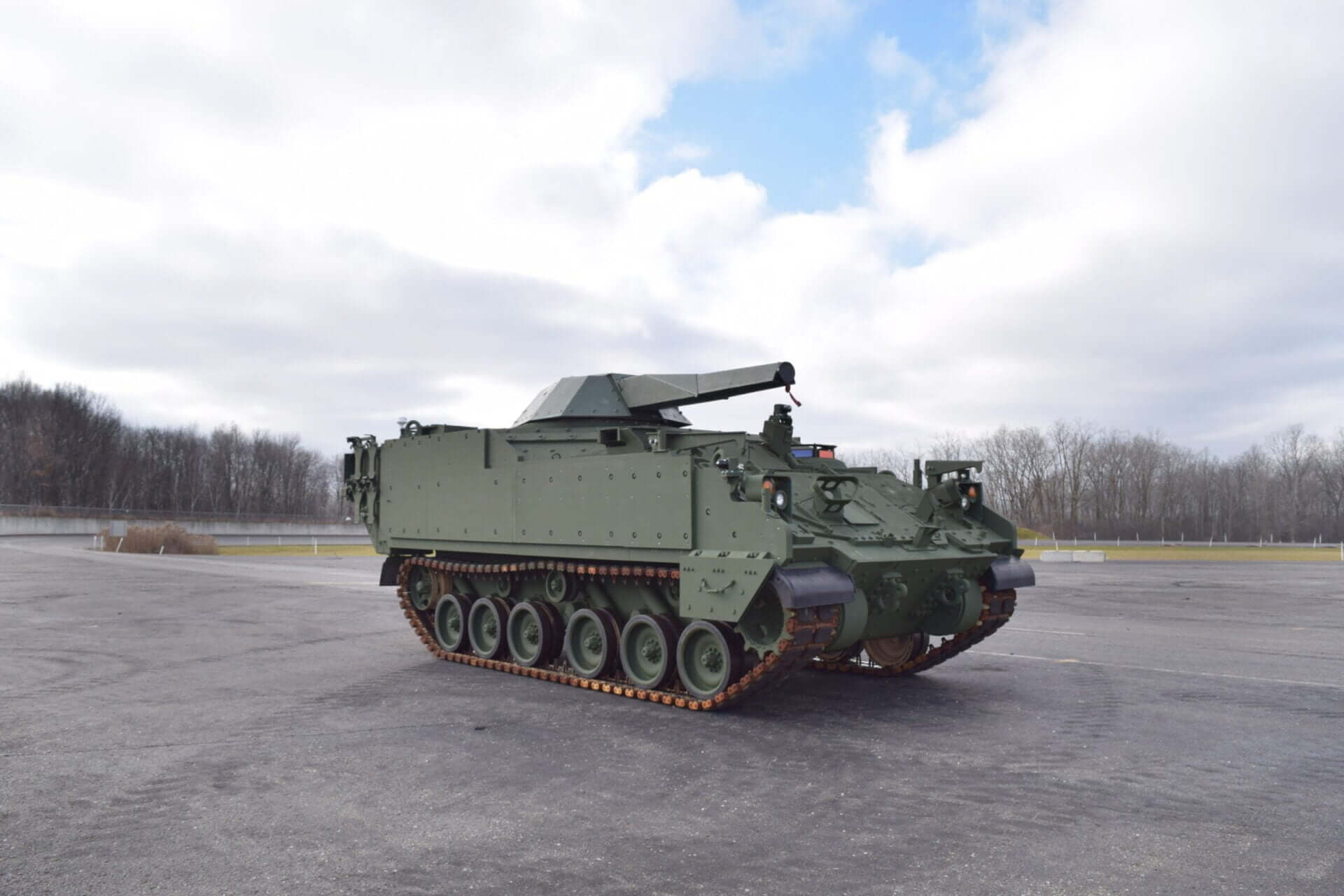Prototipo del NEMO AMPV consegnato da BAE Systems all'US Army