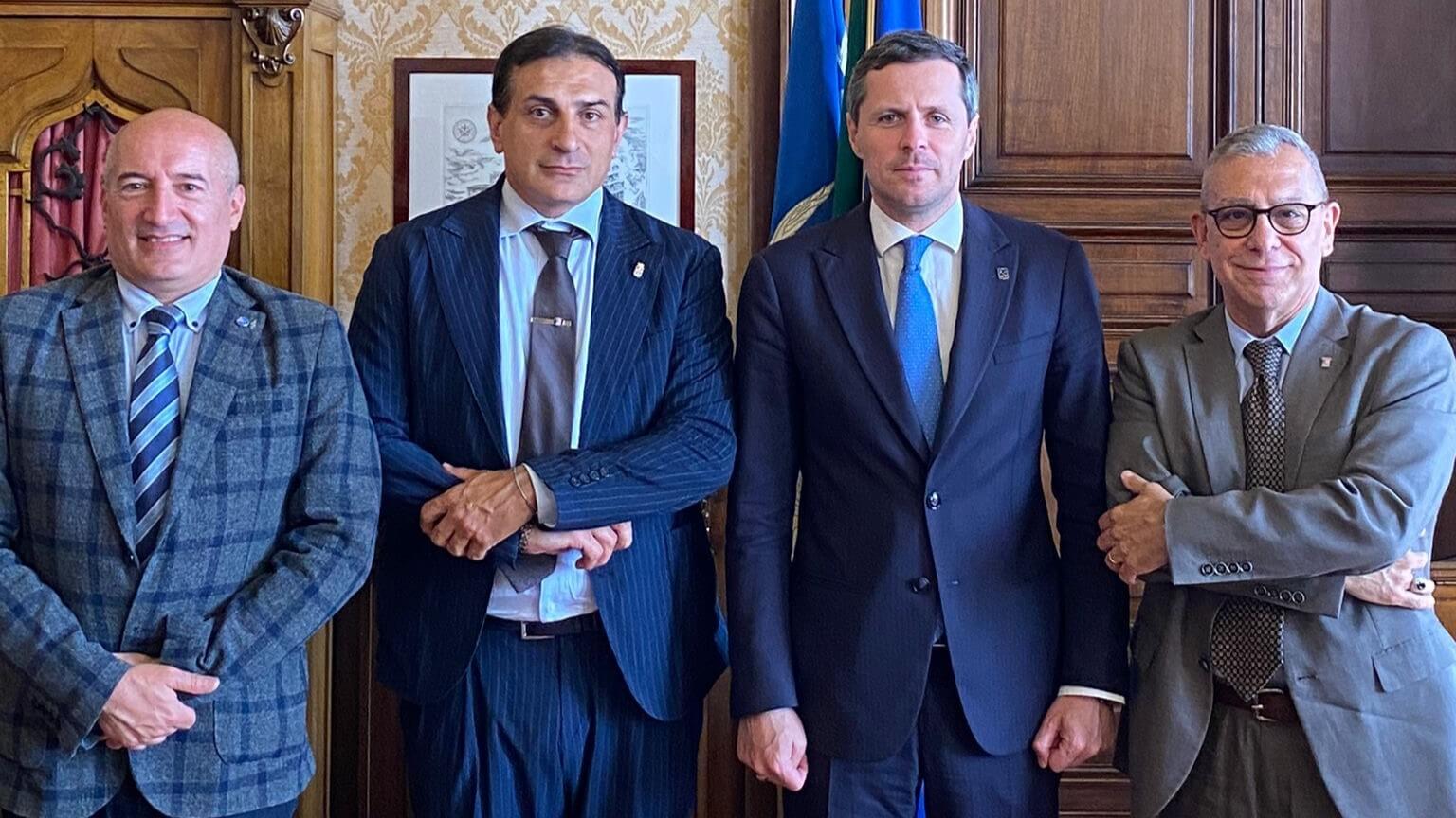 Incontro tra SIM Marina ed il Sottosegretario alla Difesa Matteo Perego ...